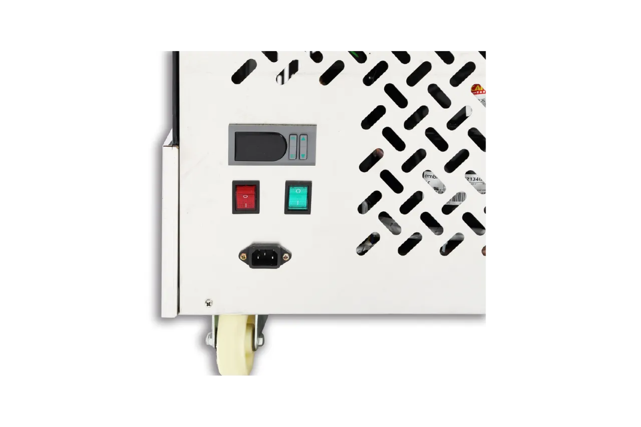 Born for Bulk Orders | Vertical Upright Chiller | FGB